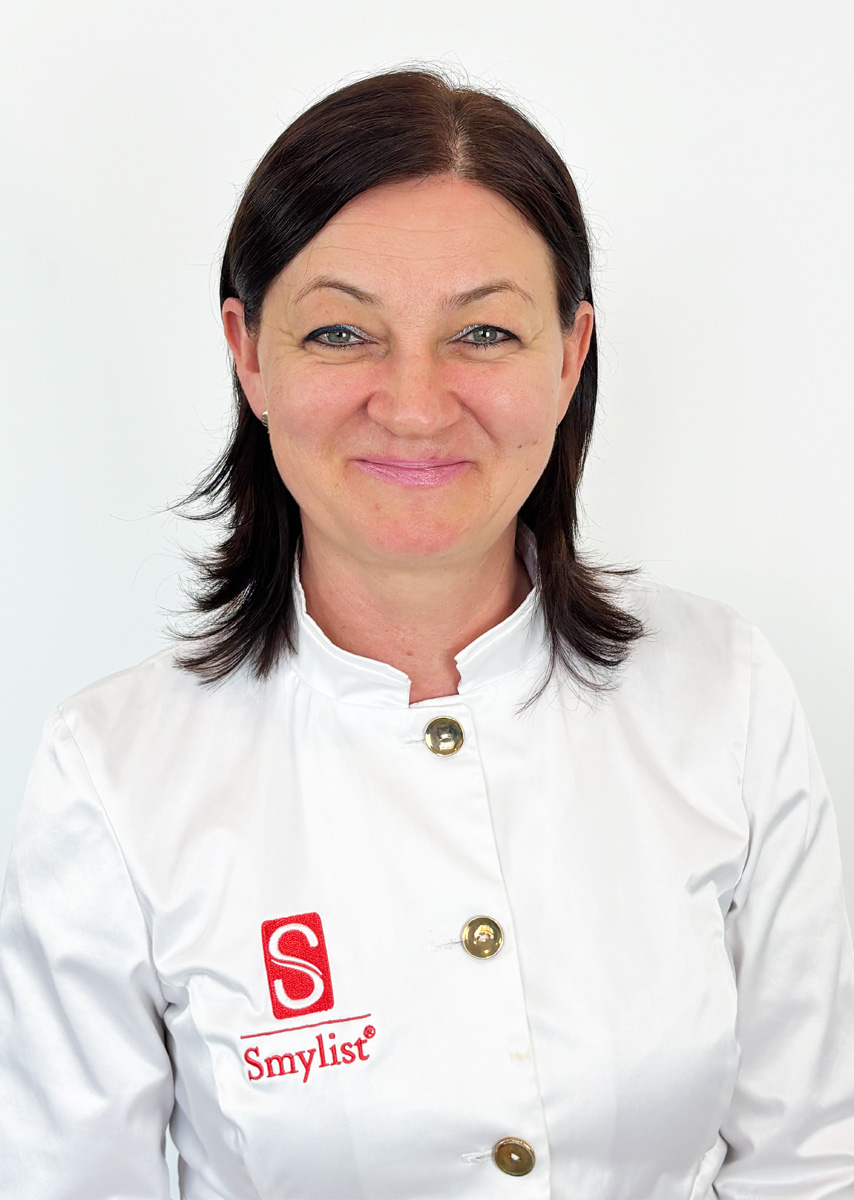 Pathó Éva | Dr Csillag Mária Smylist Budapesten